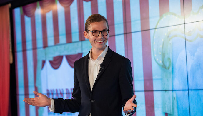 OII | Alumni Story: Ryan – Group head of data and analytics at Chalhoub ...