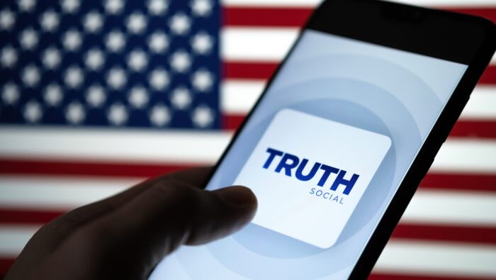 OII | Trump Central? App stores as a new front in the platform ...